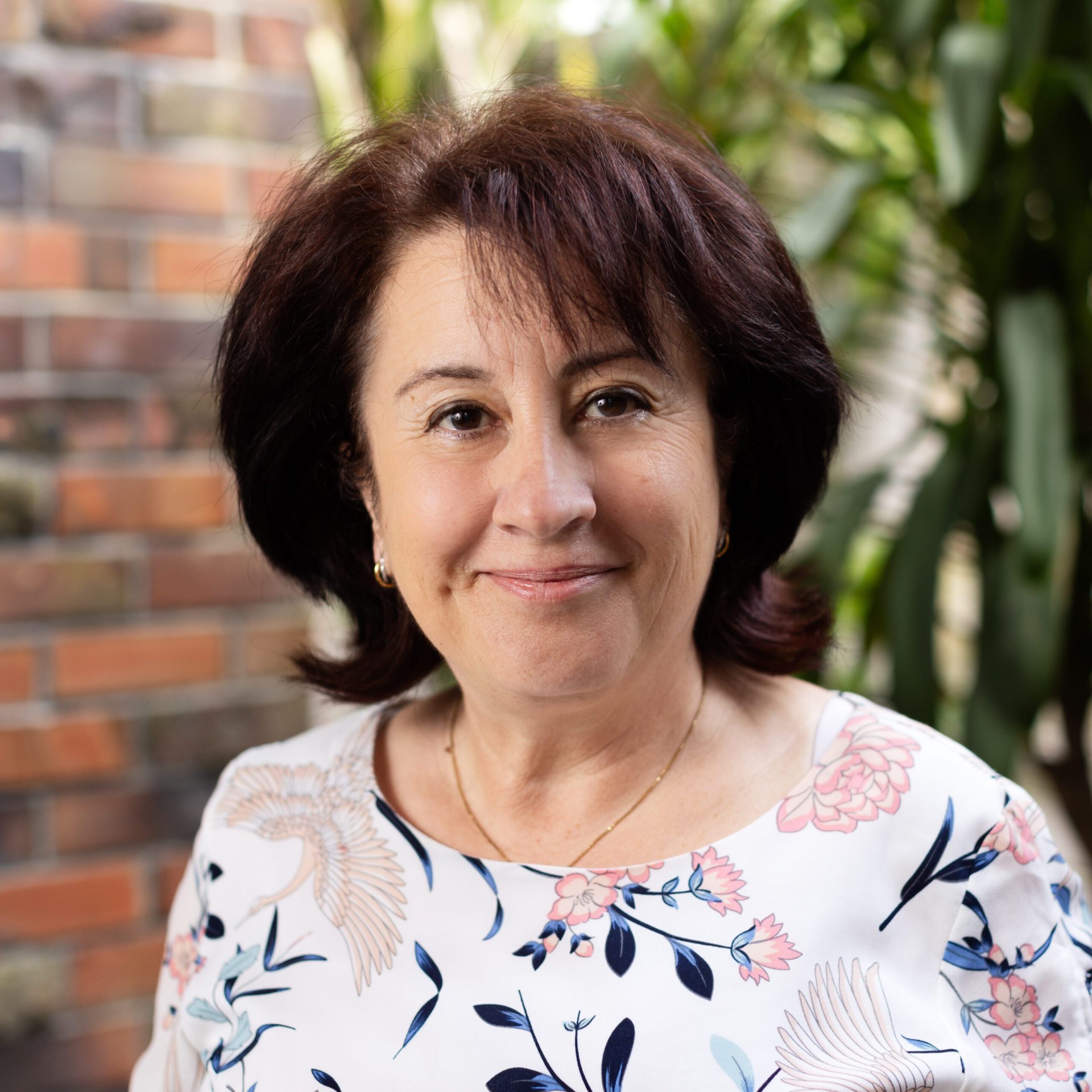 Luminita Apostol | Meet the MS Auckland Team